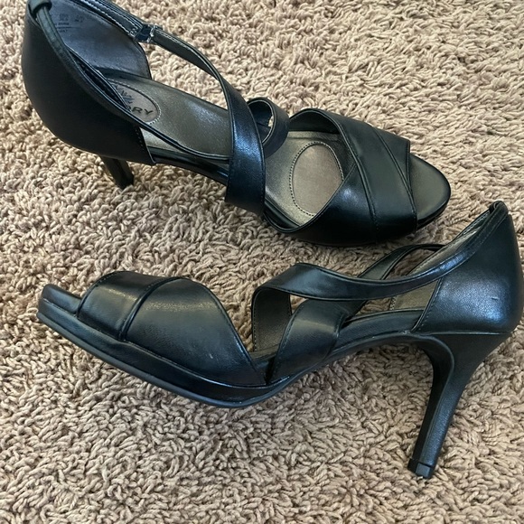 Life Stride | Shoes | Lifestride Velocity Memory Foam | Poshmark